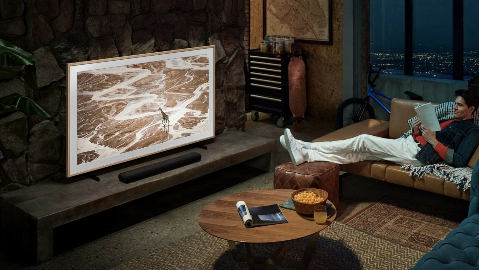 How will the NFT platform work on new Samsung TVs? - Stereotech