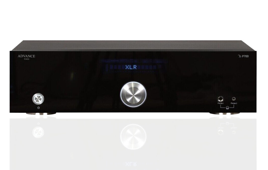 Advance Paris X-P700: Preamplifier with 14 inputs and 7 outputs ...