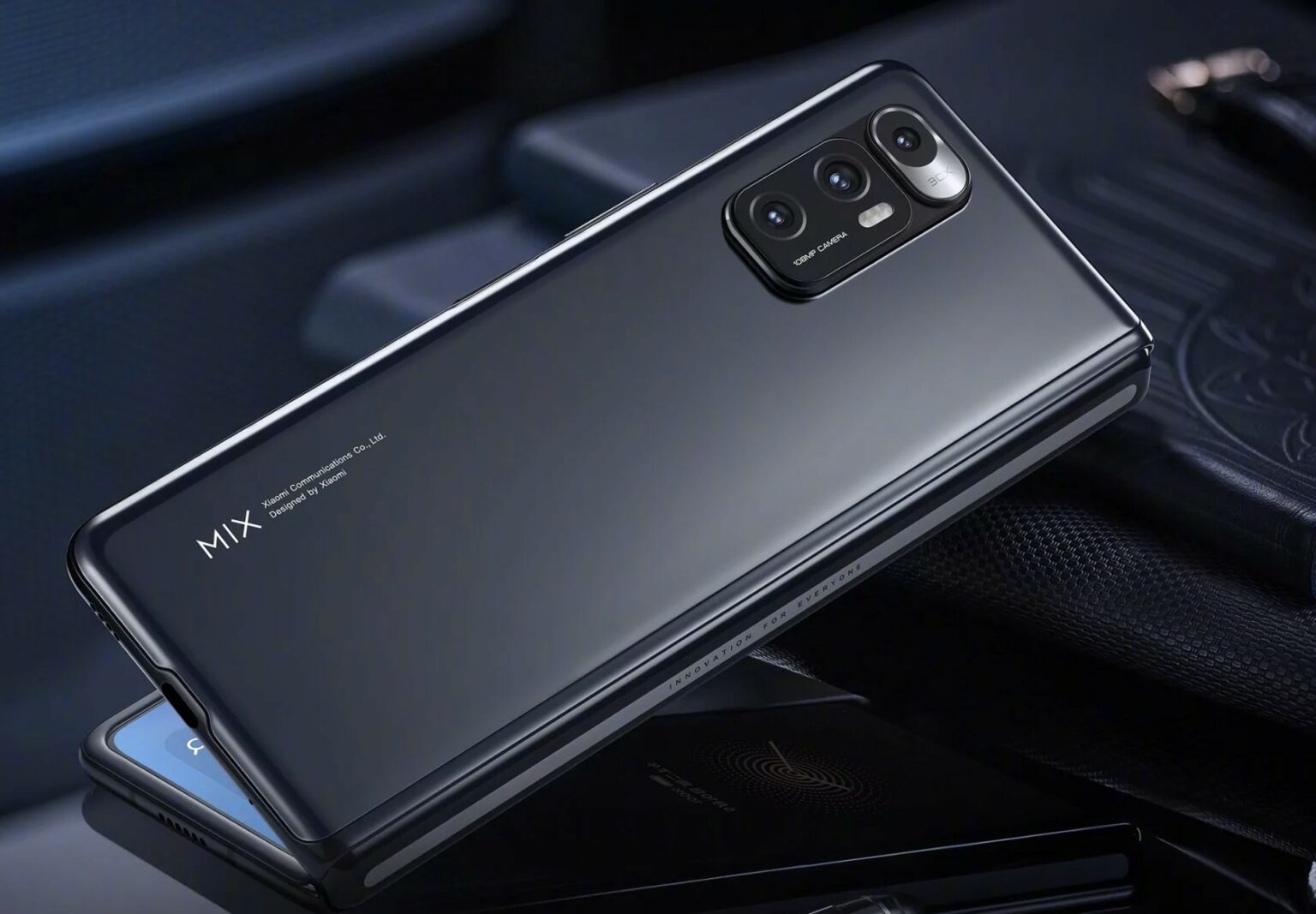Xiaomi MIX Fold 2: a foldable smartphone with a very thin body - Stereotech